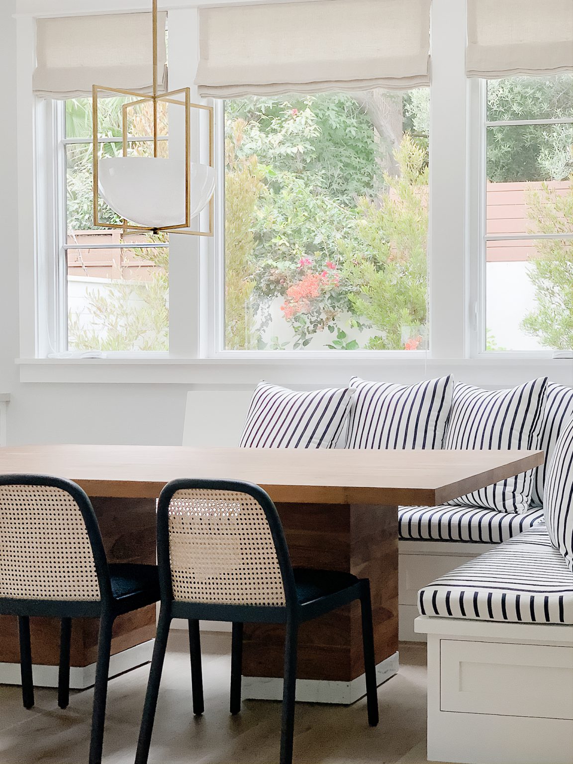A Cozy Breakfast Nook – Aston & West