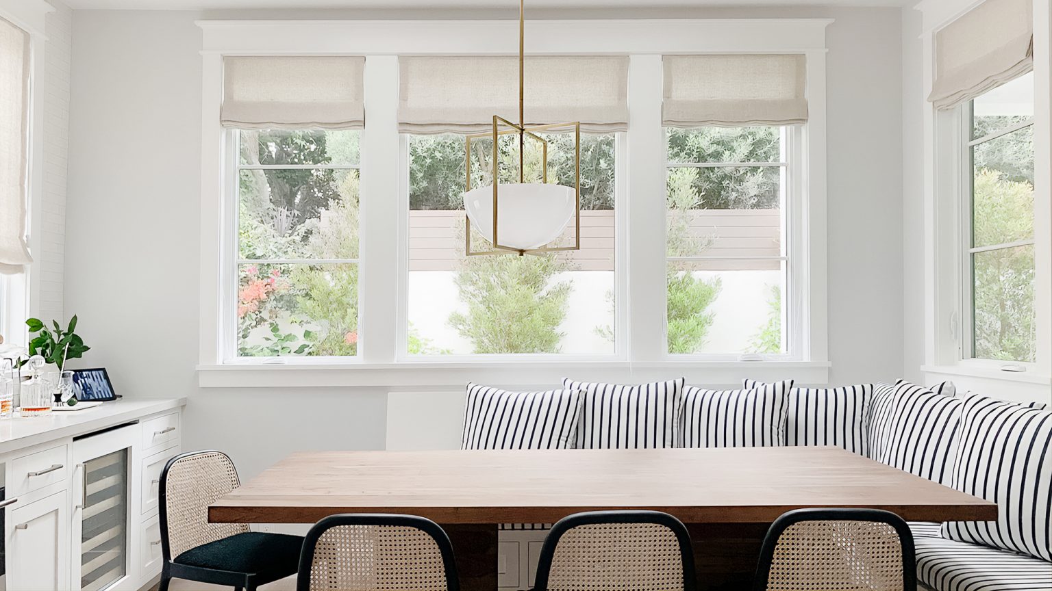 A Cozy Breakfast Nook – Aston & West